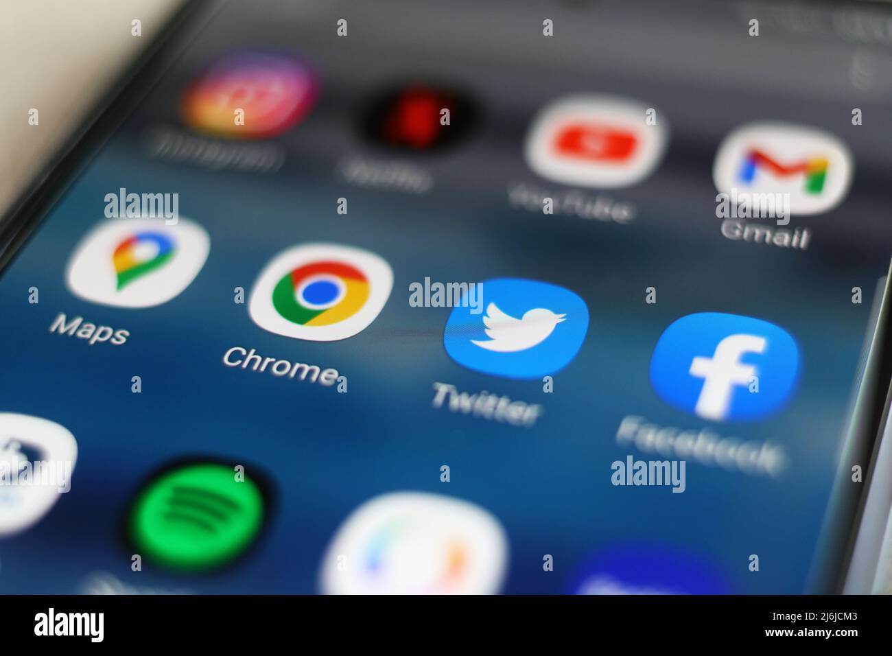 Chrome applications hi-res stock photography and images - Alamy