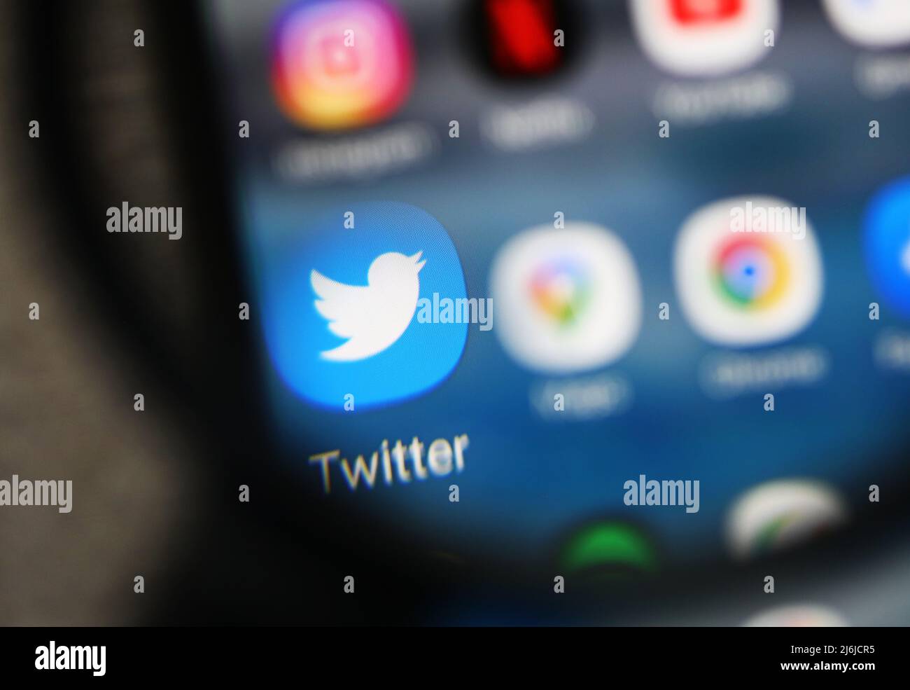 Twitter emblem hi-res stock photography and images - Alamy
