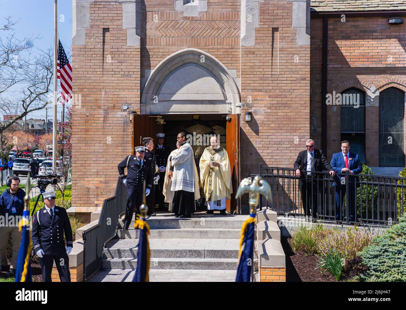 Family, friends and thousands of fellow firefighters said their final ...
