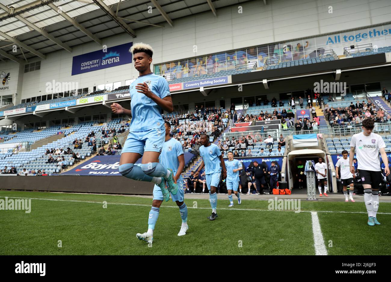 Coventry players walk onto the pitch ahead of the Premier League ...