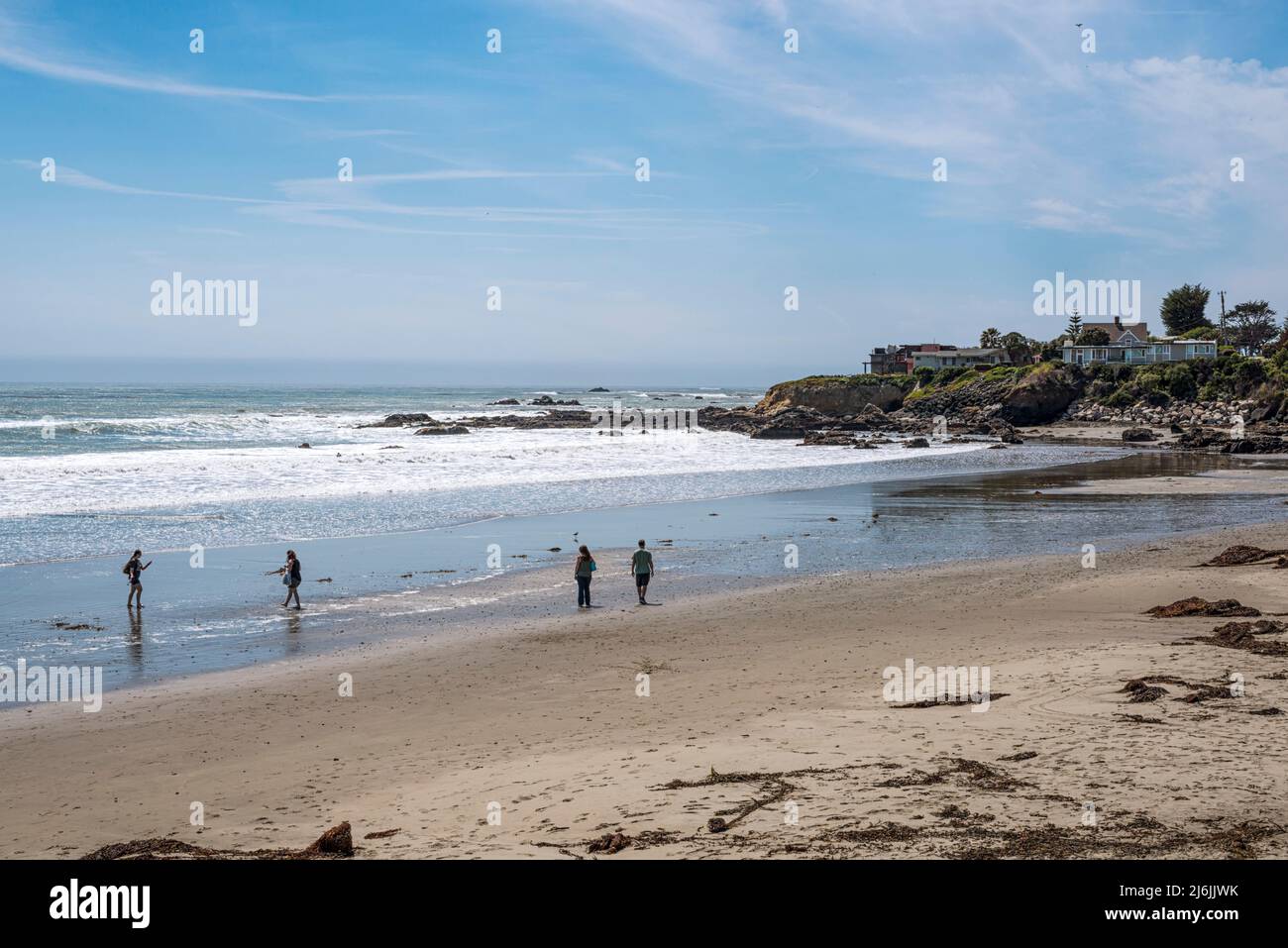 Usa california cayucos beach hi-res stock photography and images - Alamy