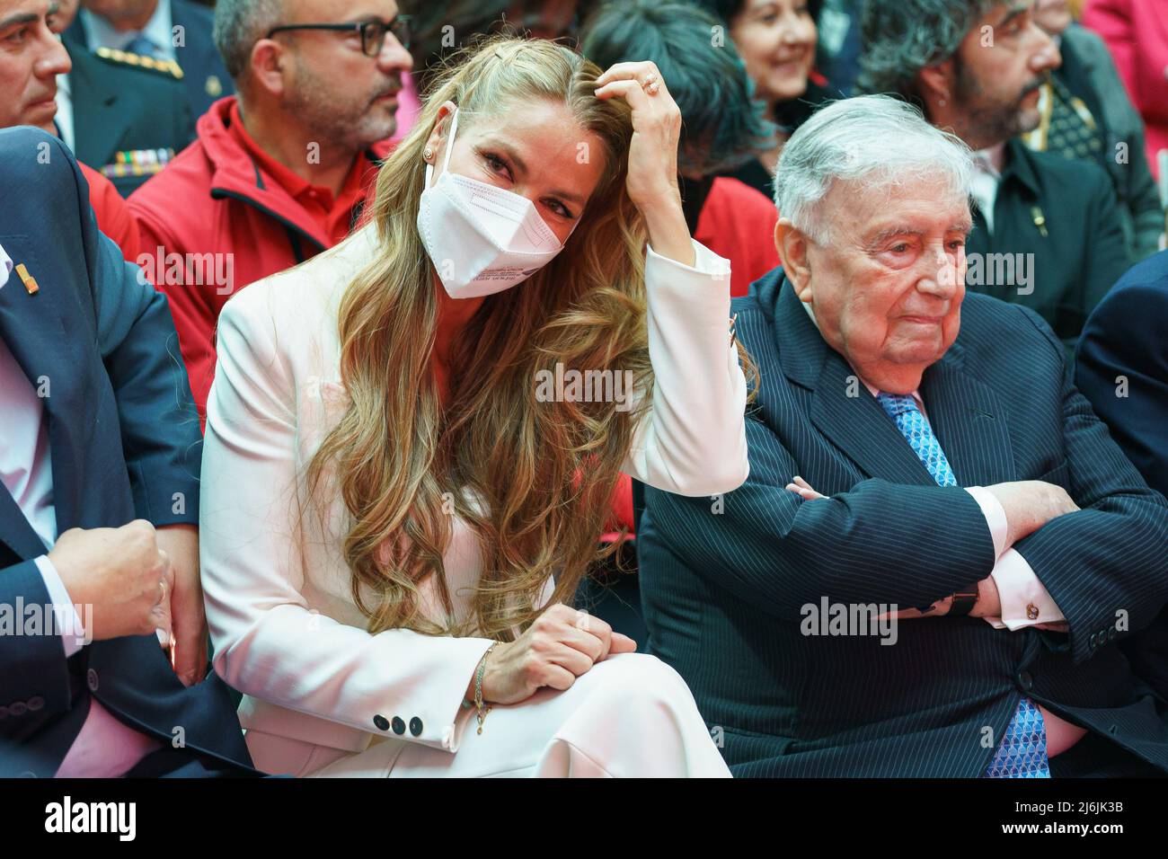 Esther Alcocer Koplowitz (L) and Luis María Anson (R) at the ceremony ...