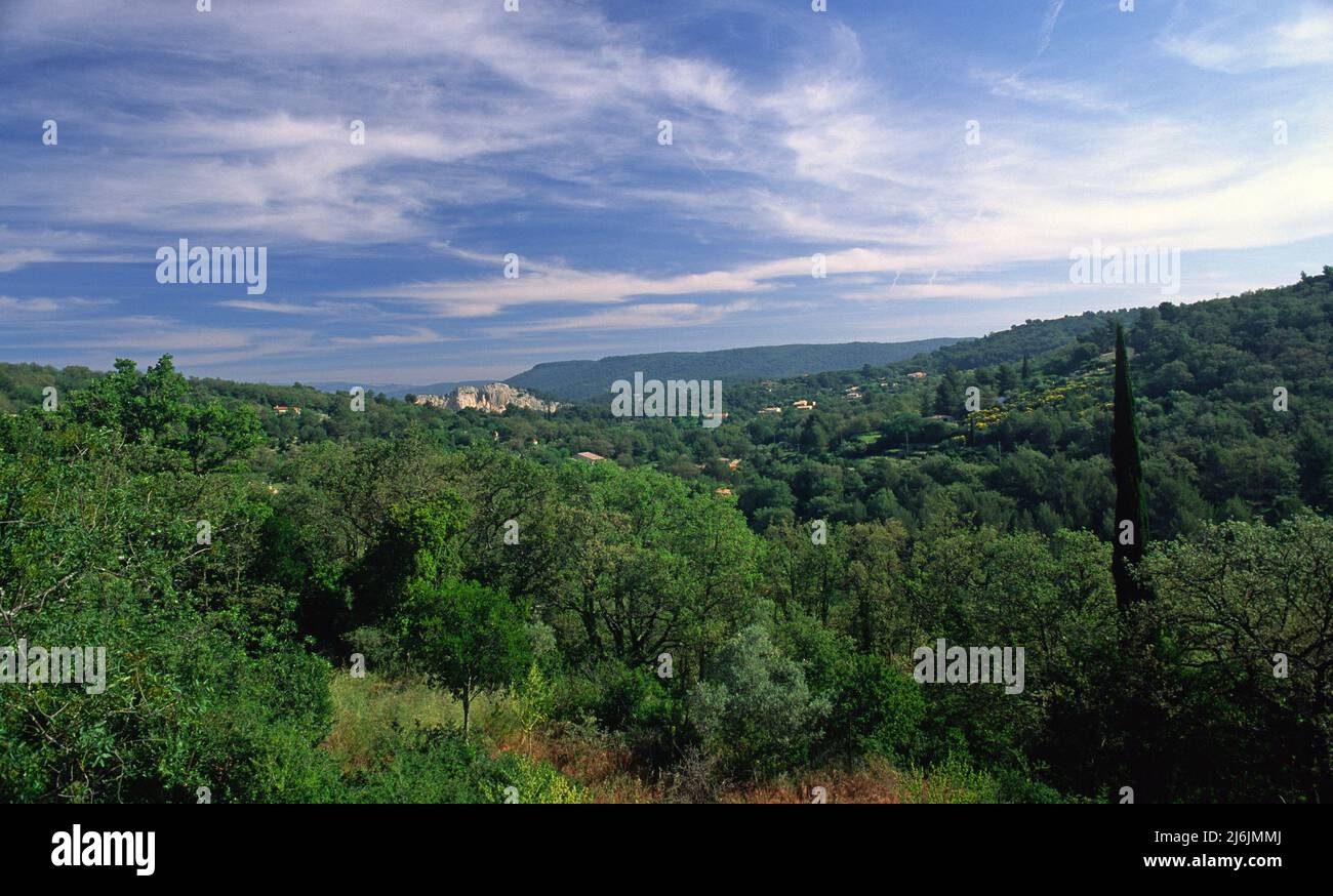 Rocky bar of the Cimai d'Evenos, a renowned site for high-level ...