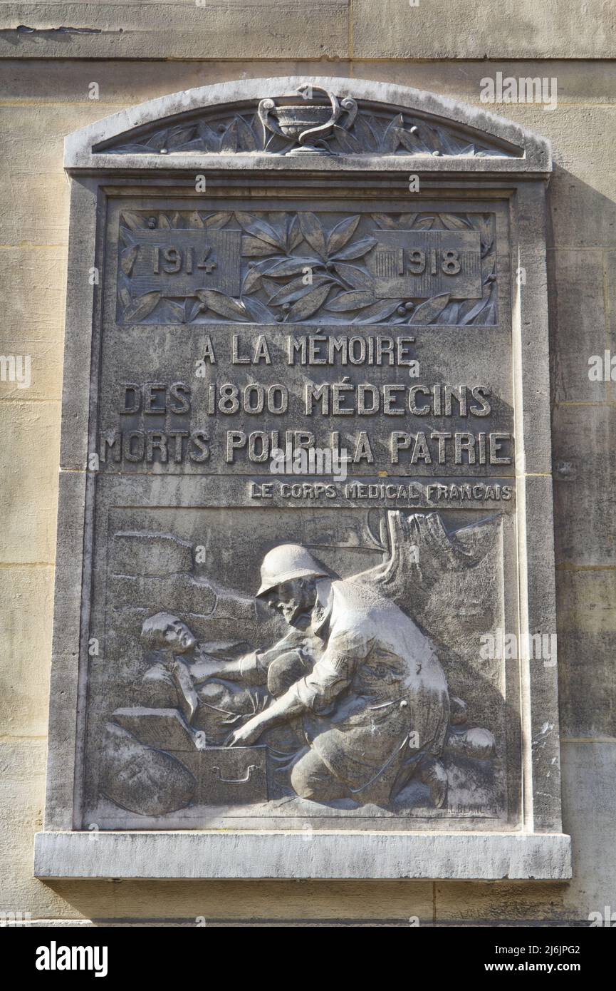 Tribute to the fallen French Doctors during the First World War - Rue ...