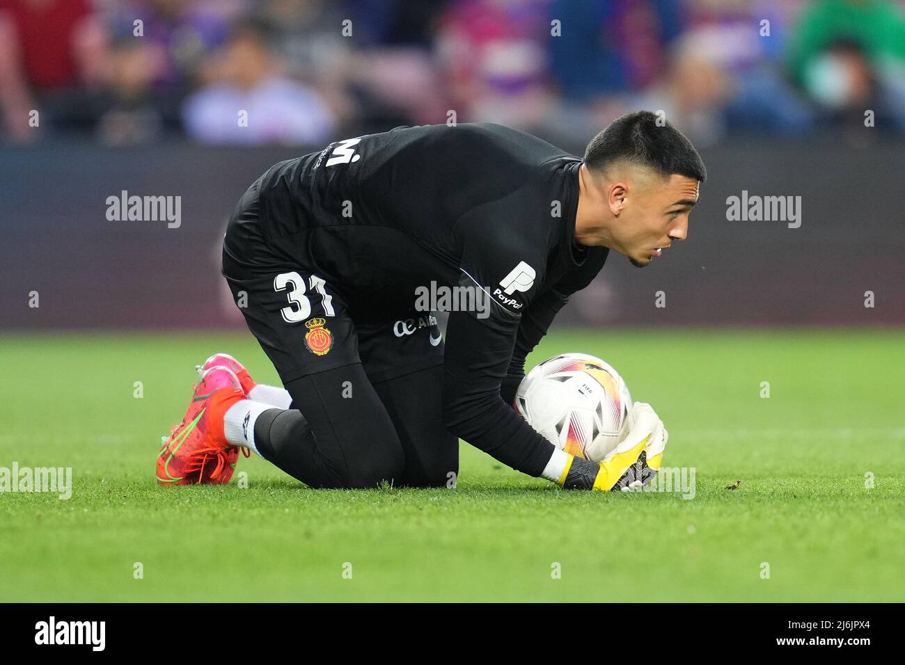 Leo Roman of RCD Mallorca during the La Liga match between FC Barcelona ...