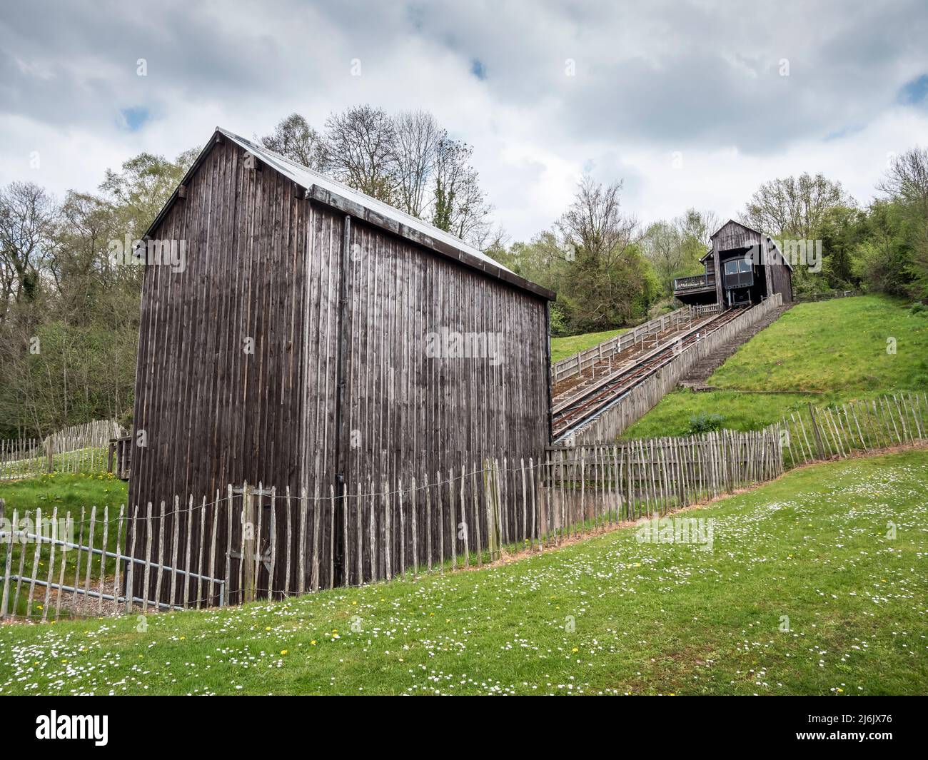 Blist hill inclined plane materials hoist hi-res stock photography and ...