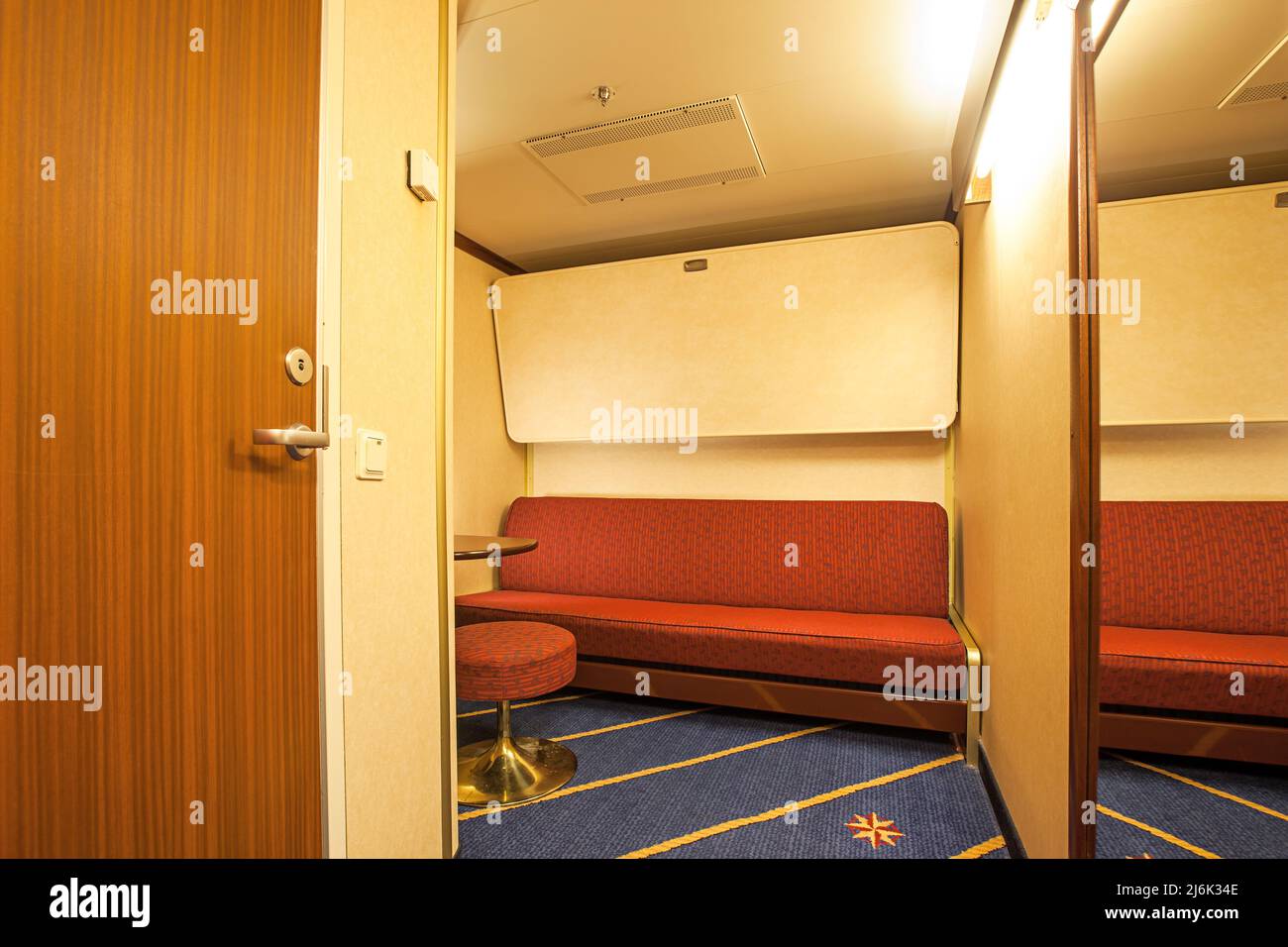Helsinki to stockholm ferry hi-res stock photography and images - Alamy