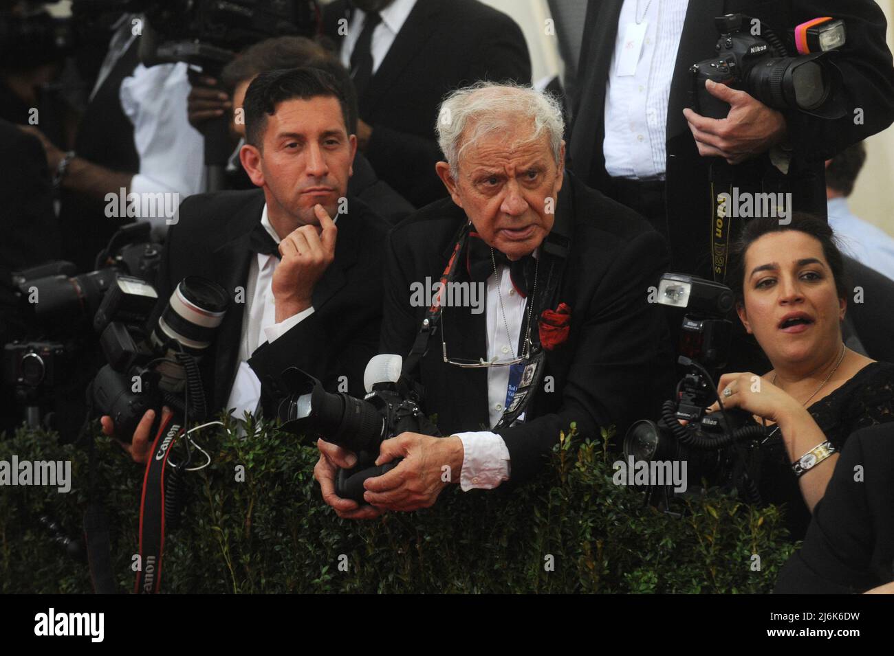 **FILE PHOTO** Ron Galella Has Passed Away. NEW YORK, NY - MAY 05: Ron ...