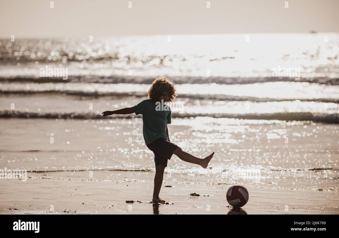 Children growing silhouette hi-res stock photography and images - Alamy