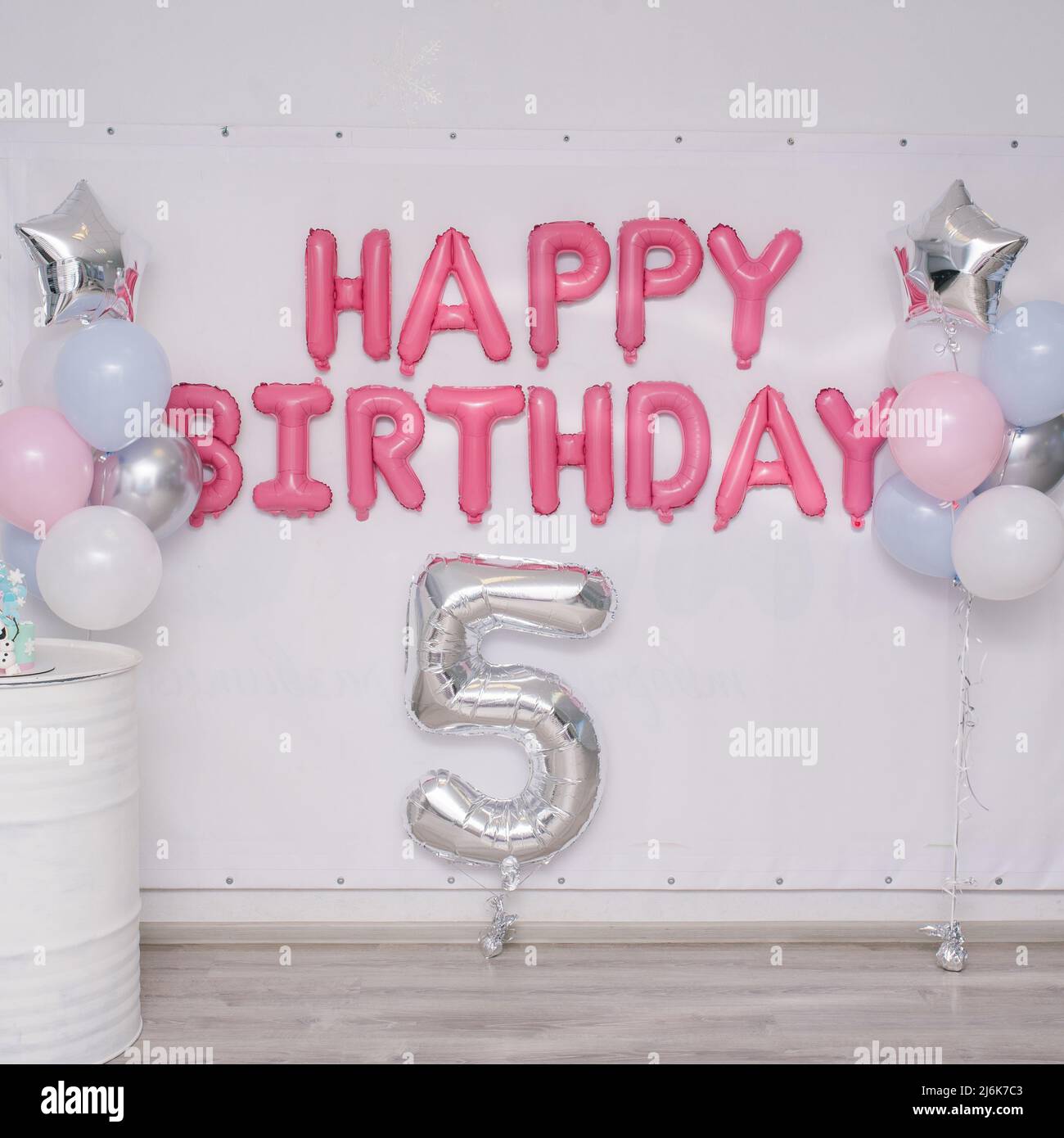 Happy 5th birthday balloon hi-res stock photography and images - Alamy