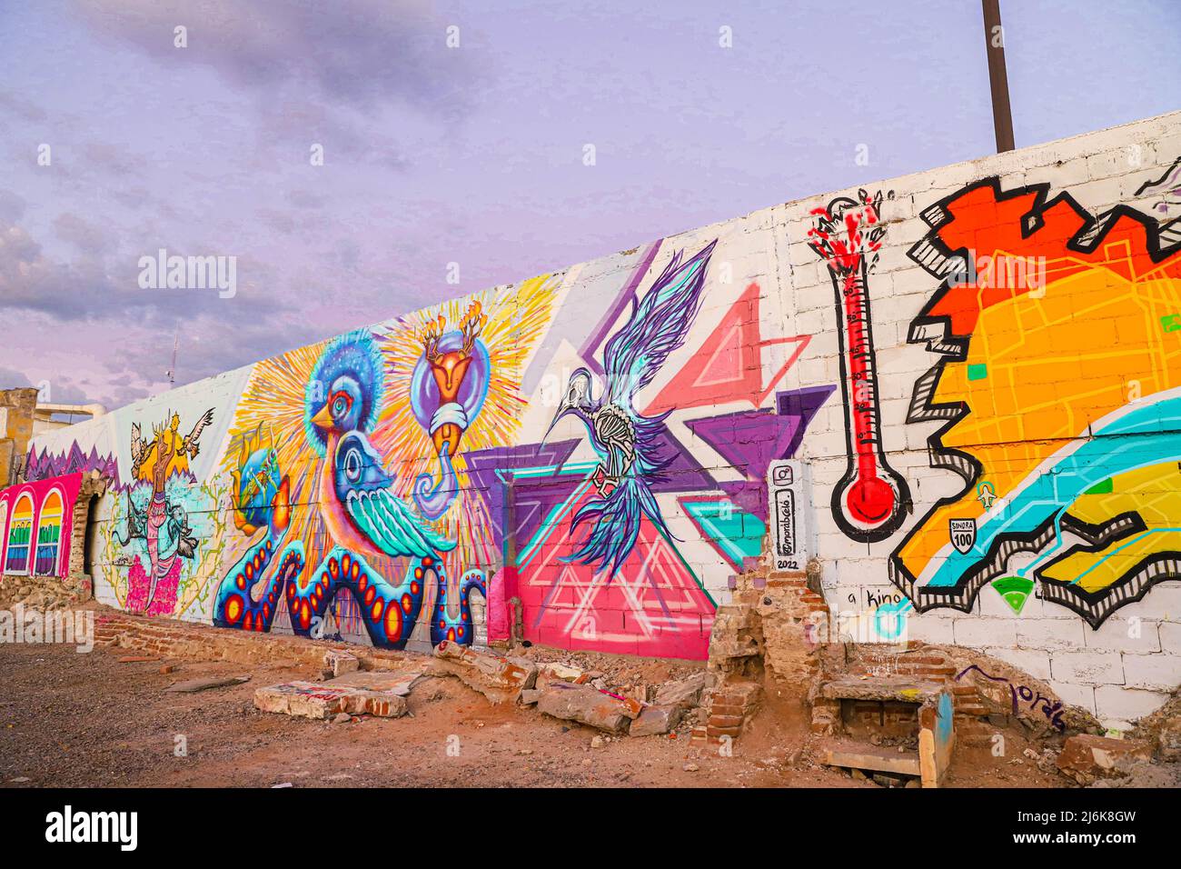 Calle pino suarez hi-res stock photography and images - Alamy