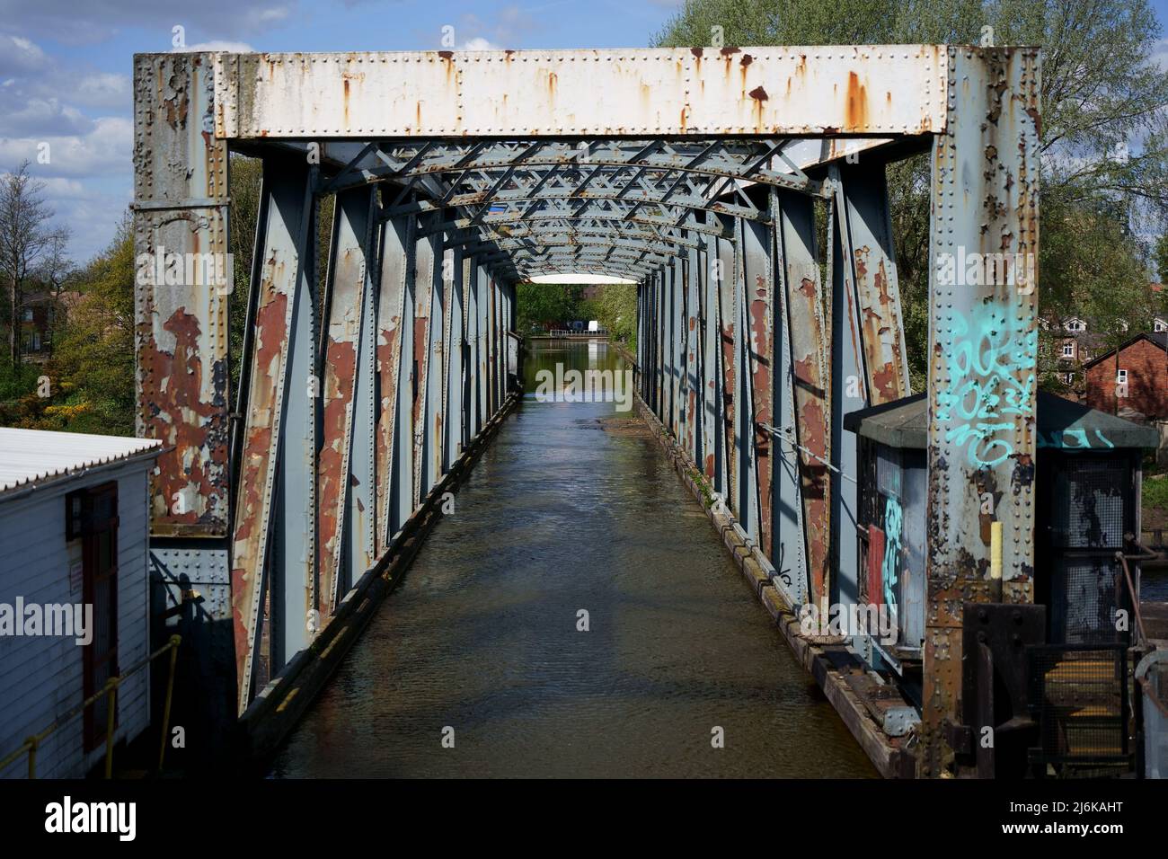 Barton Swing Aqueduct in Barton upon Irwell, Greater Manchester ...