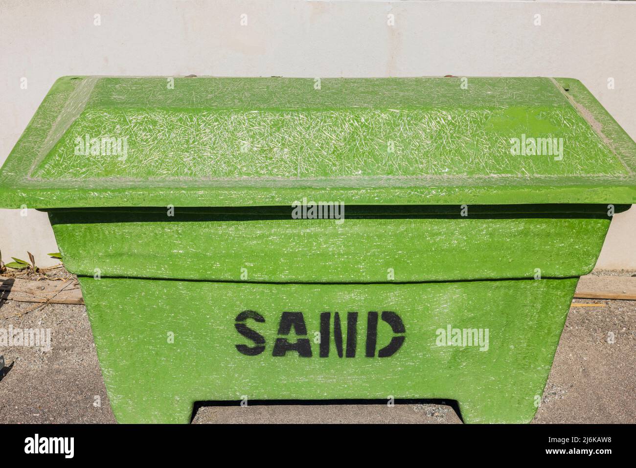 Container with sand hi-res stock photography and images - Alamy