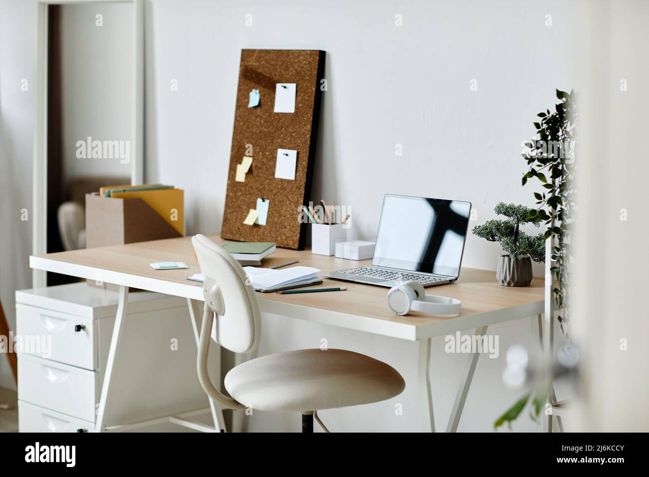 Simple home hi-res stock photography and images - Alamy
