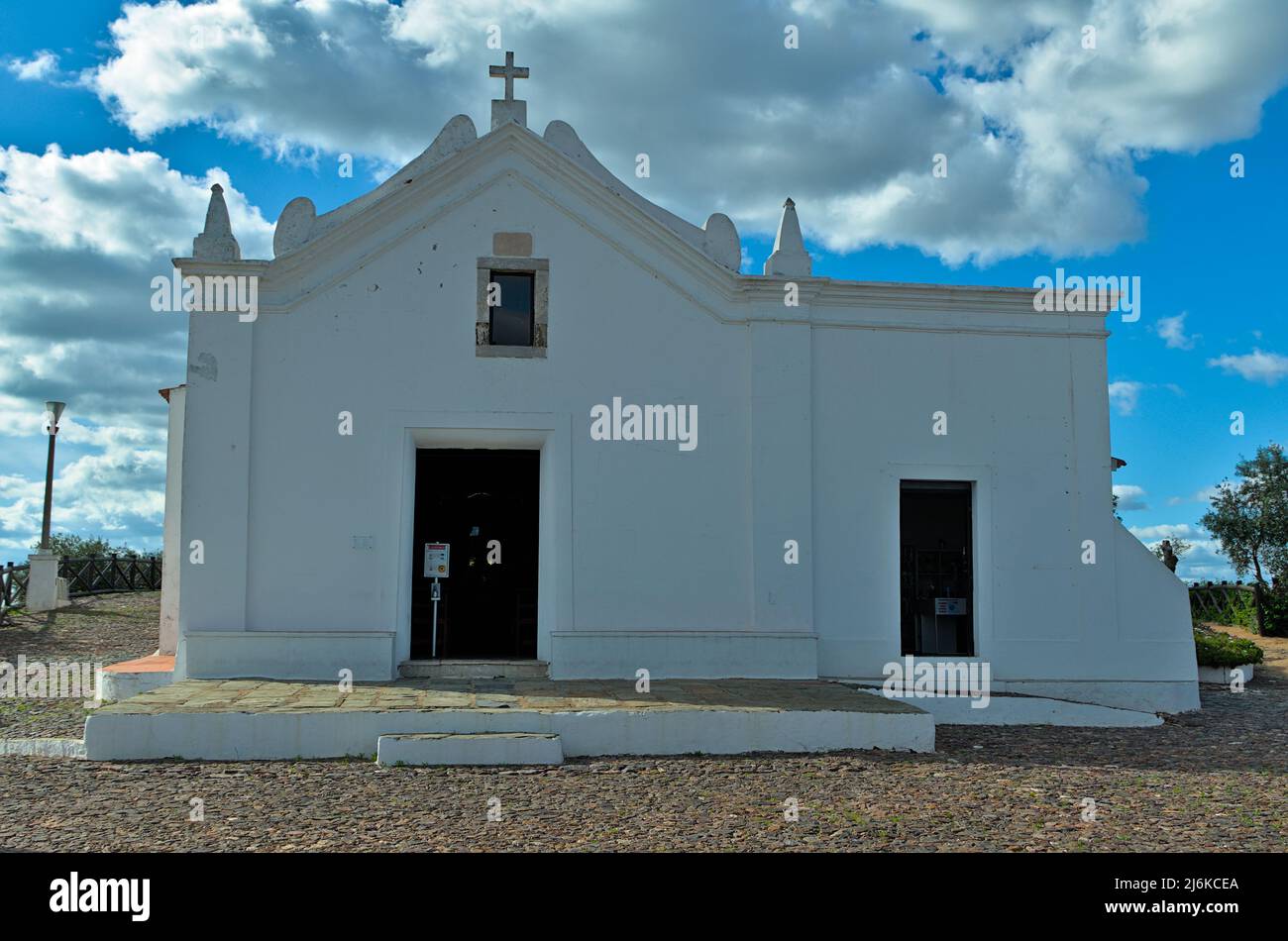 Church of the Castle of Aljustrel. Alentejo, Portugal Stock Photo - Alamy