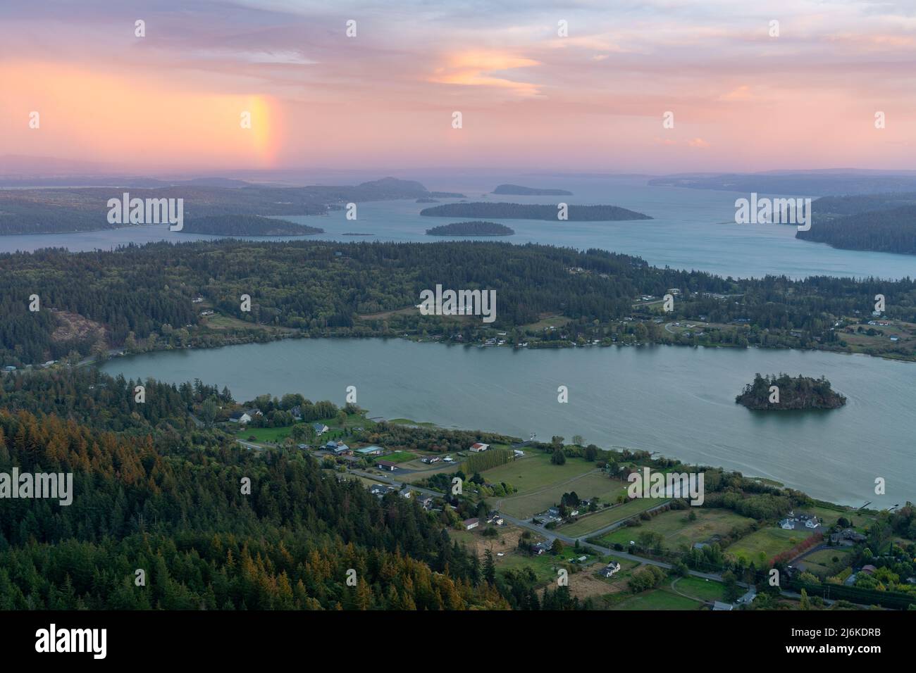 Mount Erie is the Tallest Peak in the Anacortes Region in Washington ...