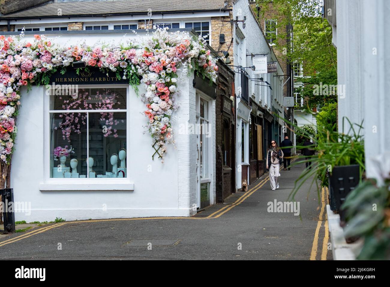 London, April 2022: Kensington Church Walk, off Kensington High Street ...