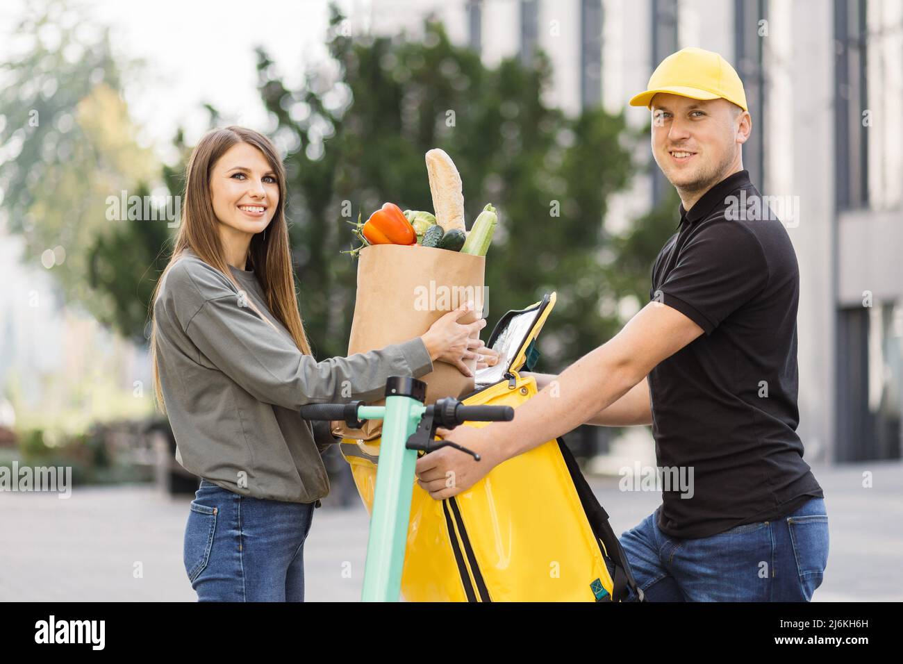 People give package outside hi-res stock photography and images - Alamy
