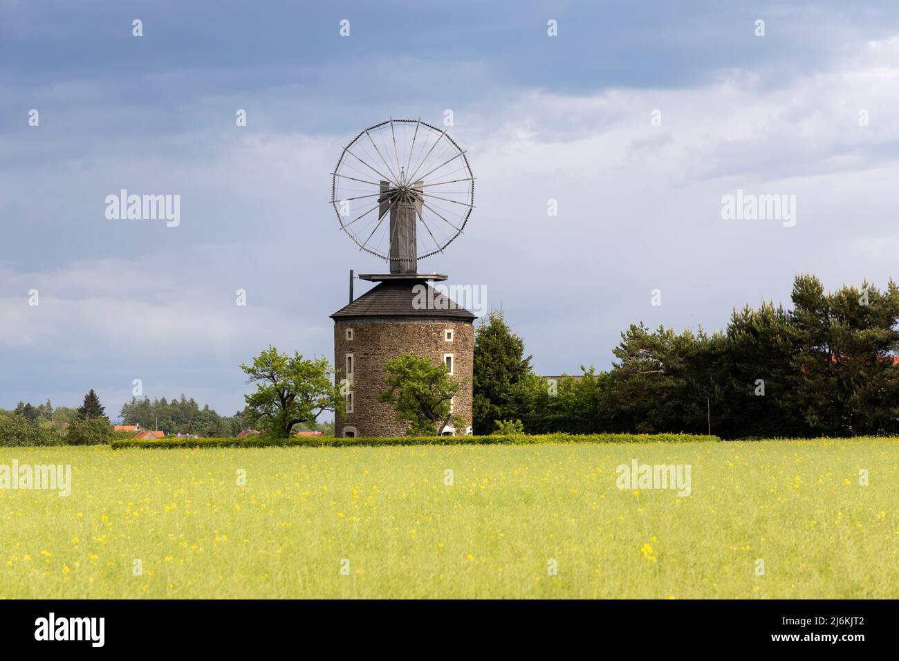 Dutch type windmill With a unique Halladay turbine in Ruprechtov ...