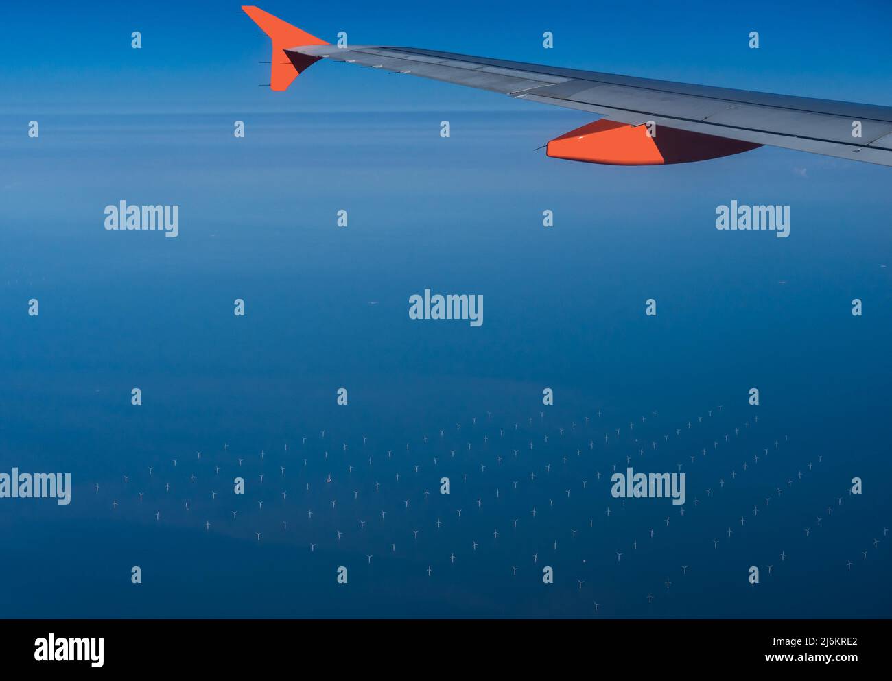 London array wind farm aerial hi-res stock photography and images - Alamy