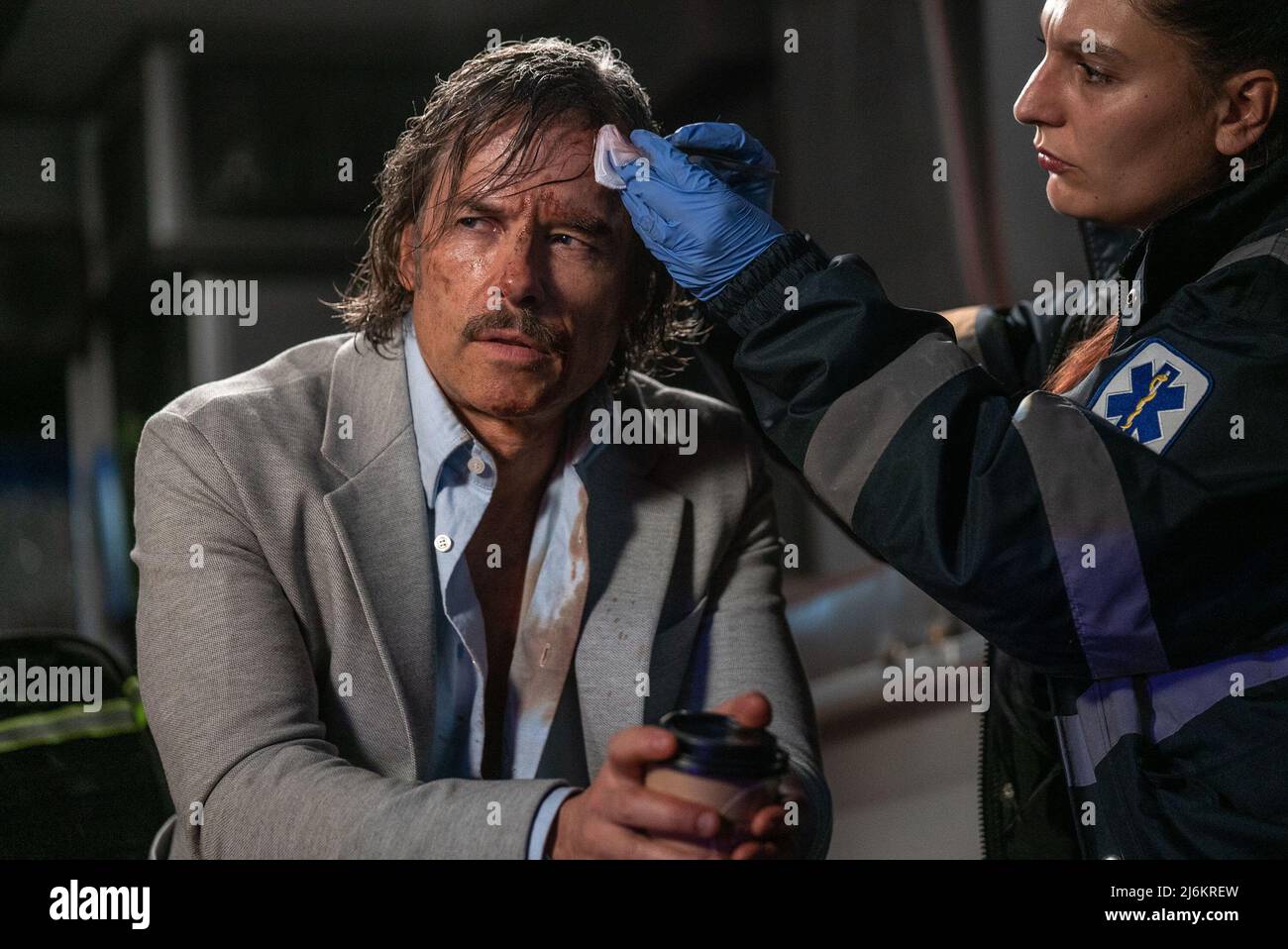 MEMORY, Guy Pearce (left), 2022. ph: Rico Torres / © Open Road Films ...