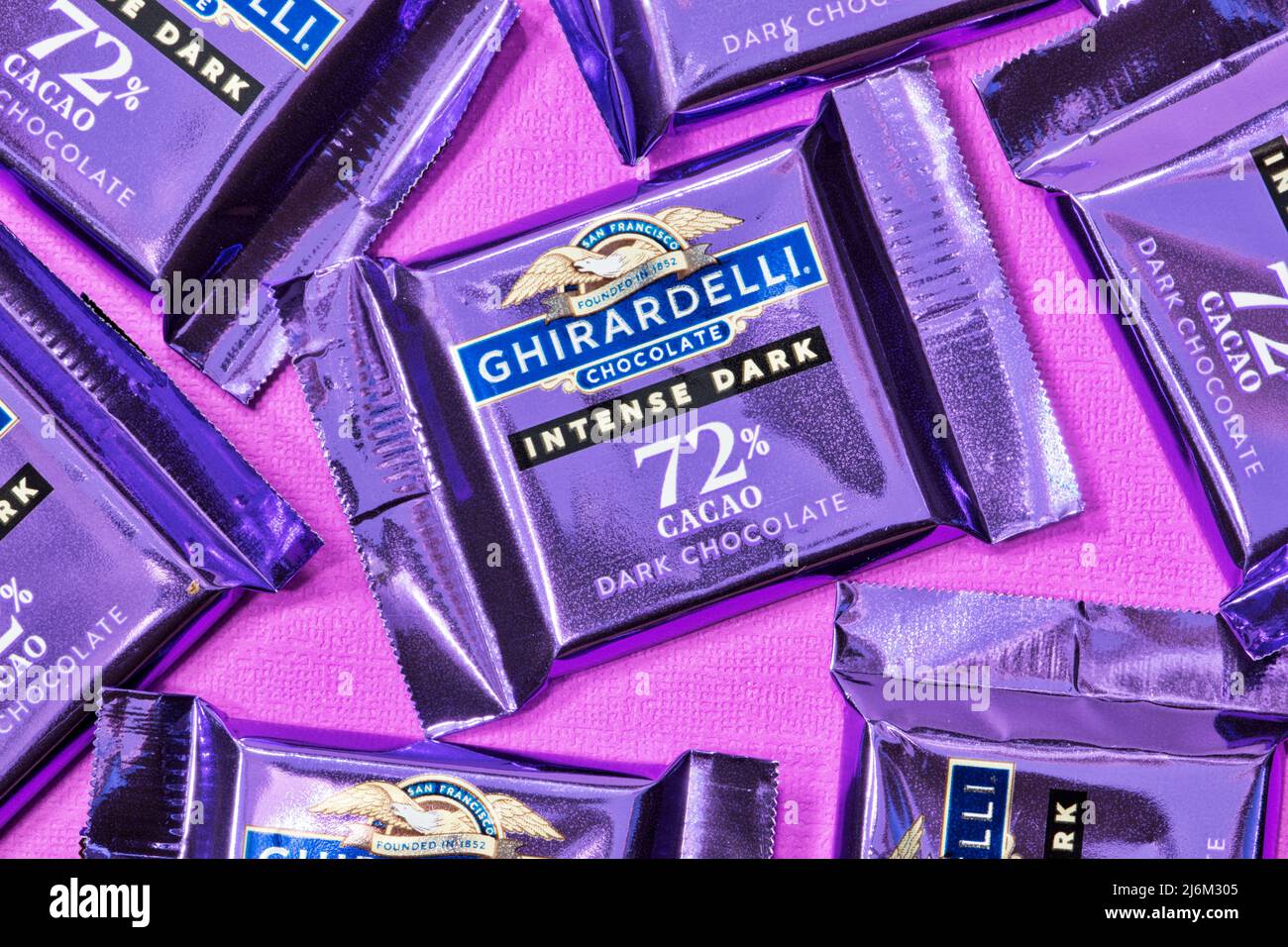 Ghirardelli squares hi-res stock photography and images - Alamy