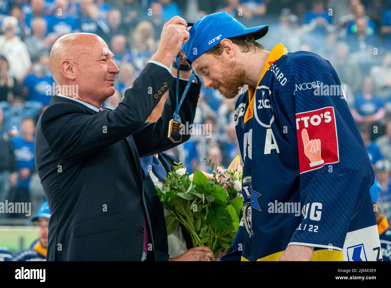 Carl Klingberg #48 (EV Zug) during the National League Playoff Final ...