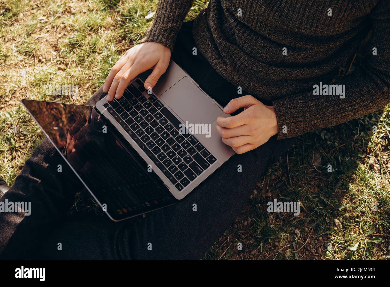 Photo businessman working on modern loft office. Man sitting wood table ...