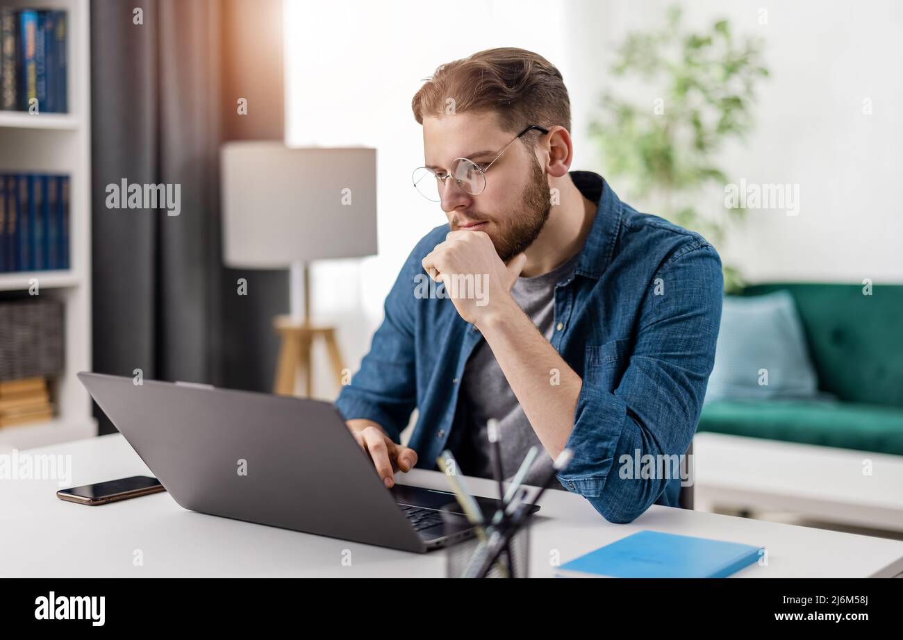 Programmer specialist hi-res stock photography and images - Alamy