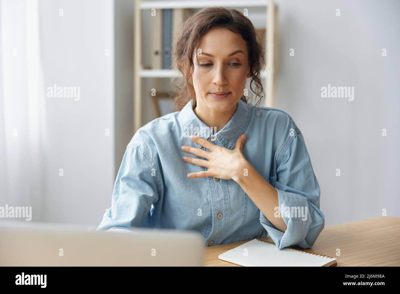 Breathing exercises desk hi-res stock photography and images - Alamy