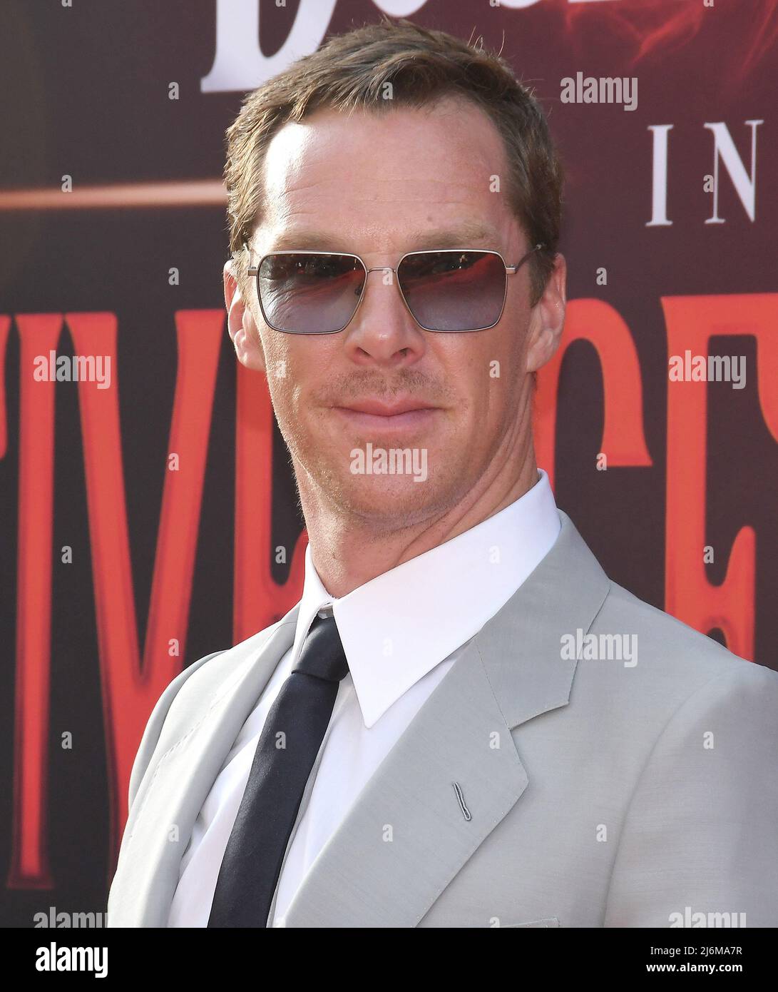 Doctor strange benedict cumberbatch hi-res stock photography and images ...
