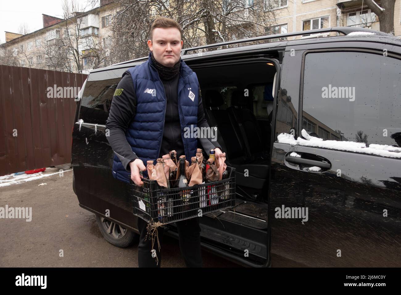 KYIV, UKRAINE 01 March. A member of the Territorial defense forces ...