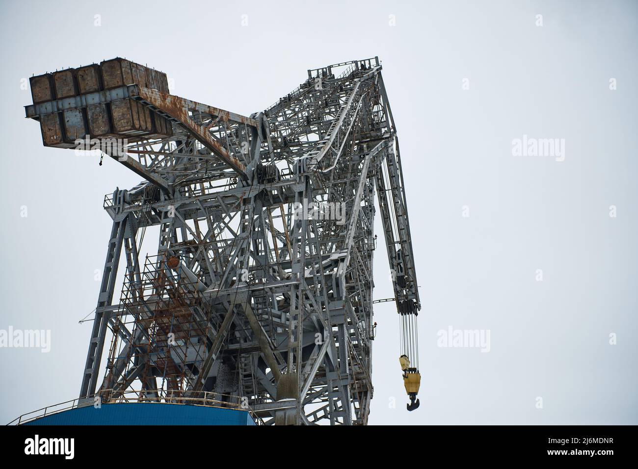 Portal crane hi-res stock photography and images - Alamy