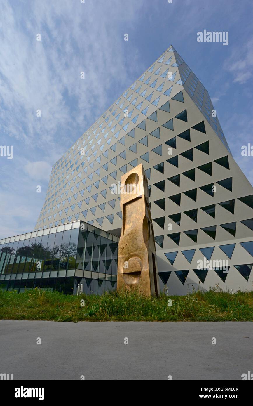 Provincial Government Building on Koningin Elisabethlei in Antwerp ...