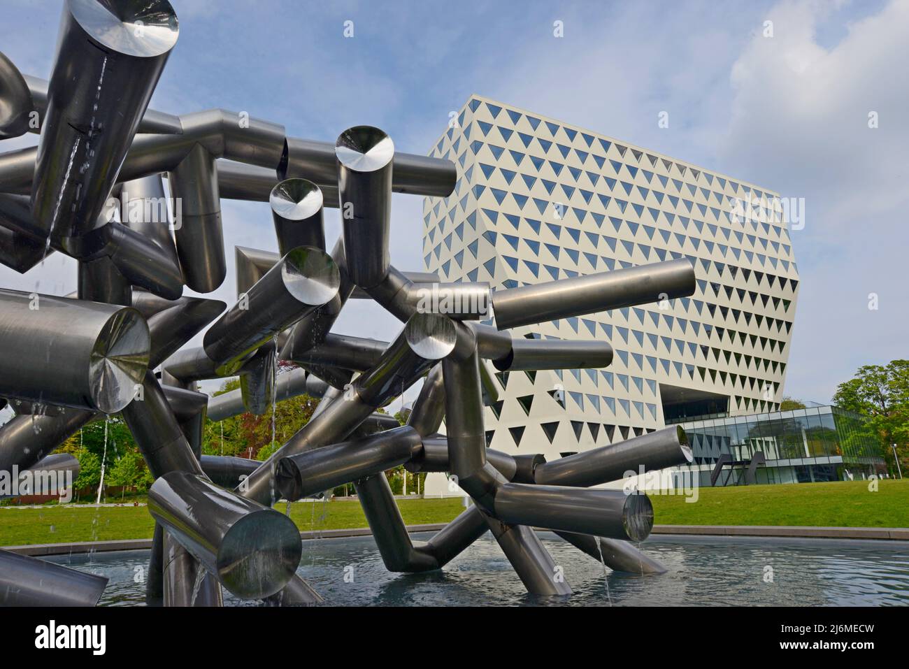 Kinetic water sculpture by artist Pol Bury at the Provincehuis ...