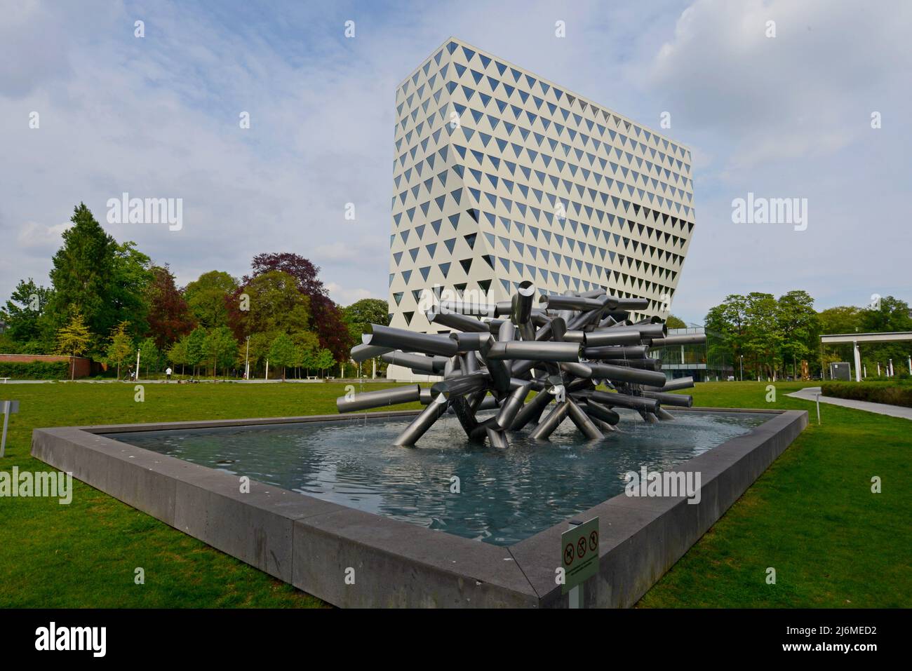 Kinetic water sculpture by artist Pol Bury at the Provincehuis ...