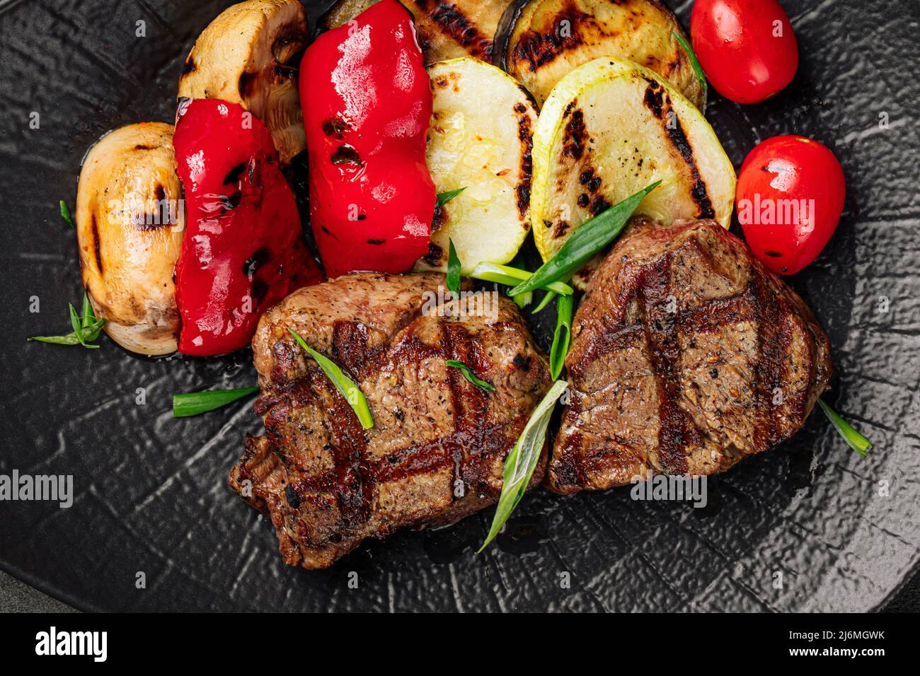 Steak mignon hi-res stock photography and images - Alamy