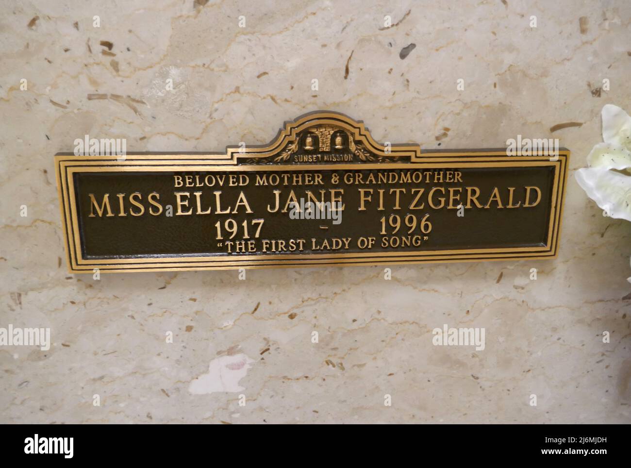Ella Fitzgerald Grave