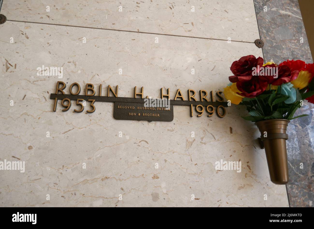 Inglewood, California, USA 29th April 2022 Actor Robin Harris's Grave ...