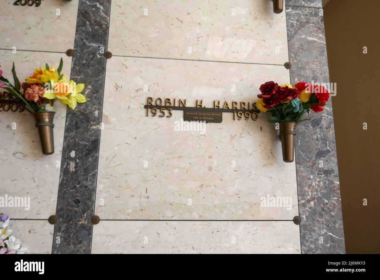 Inglewood, California, USA 29th April 2022 Actor Robin Harris's Grave ...