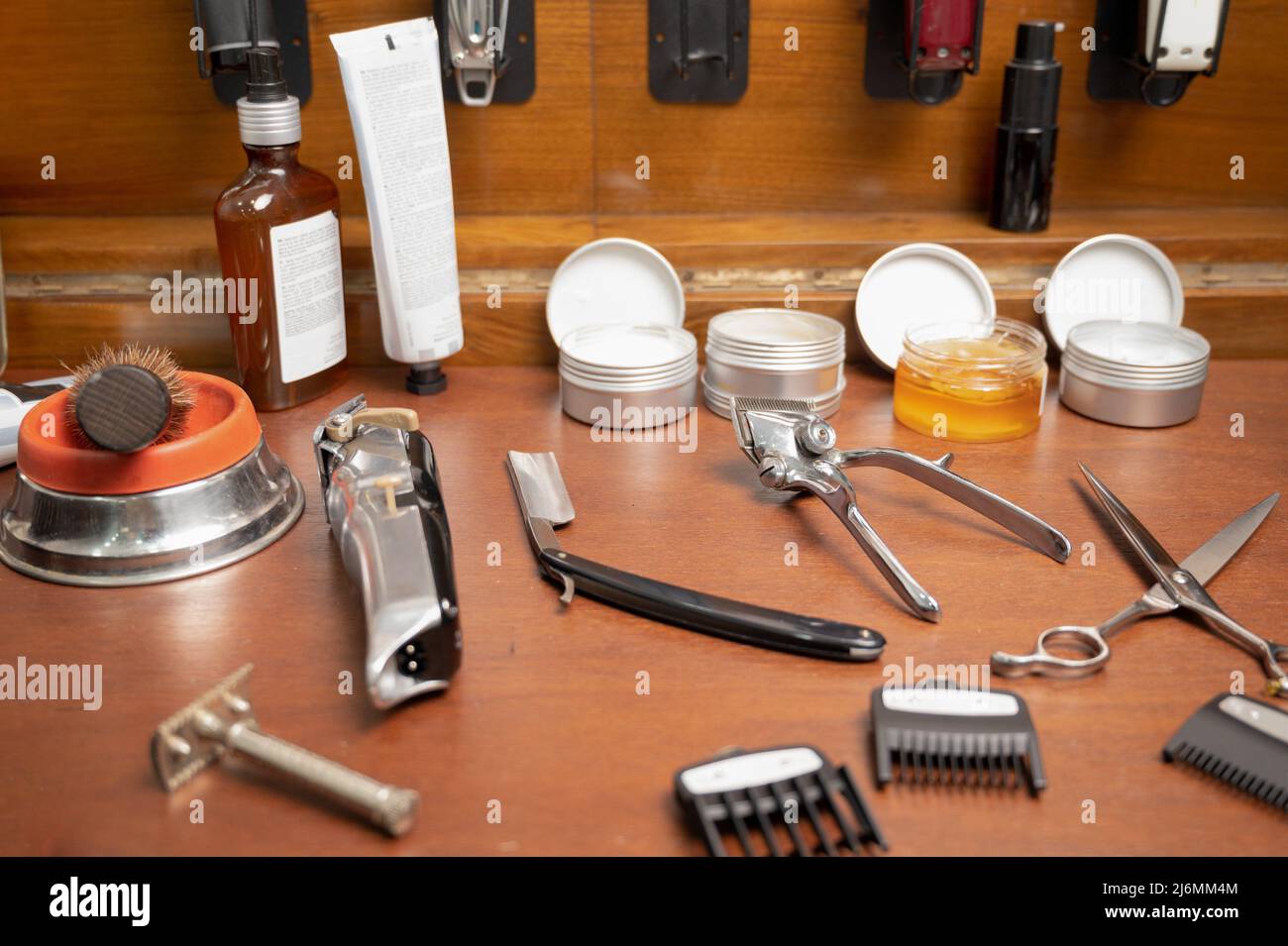 Barbershop tool hi-res stock photography and images - Alamy