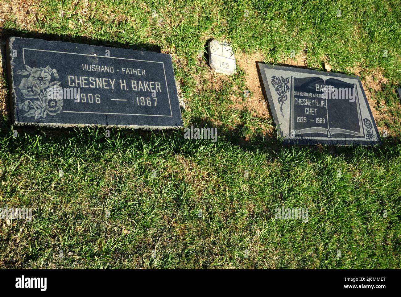 Inglewood, California, USA 29th April 2022 Musician Chet Baker's Grave ...