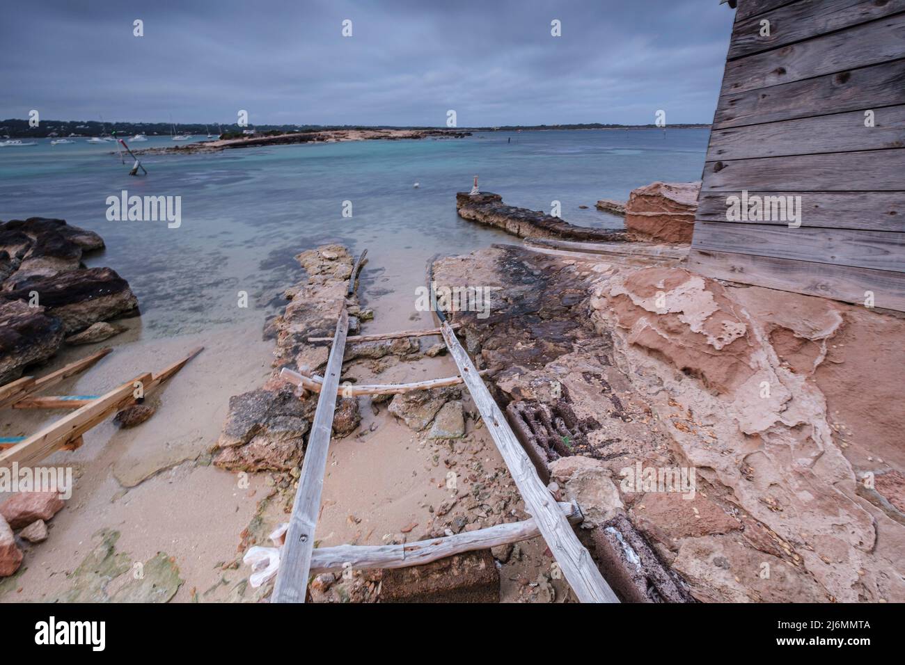 Inertia facility hi-res stock photography and images - Alamy