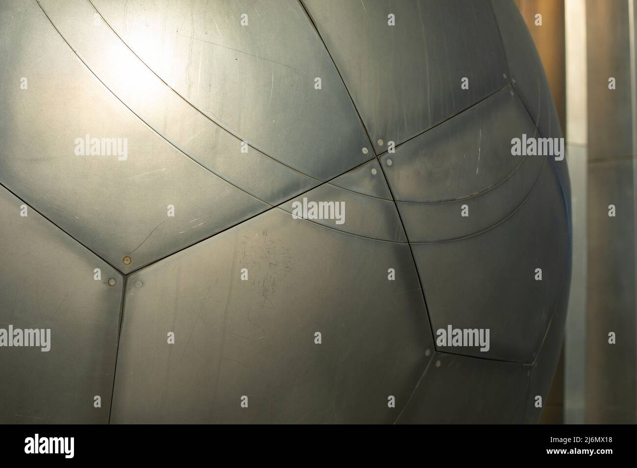 Globe metallic sculpture hi-res stock photography and images - Alamy