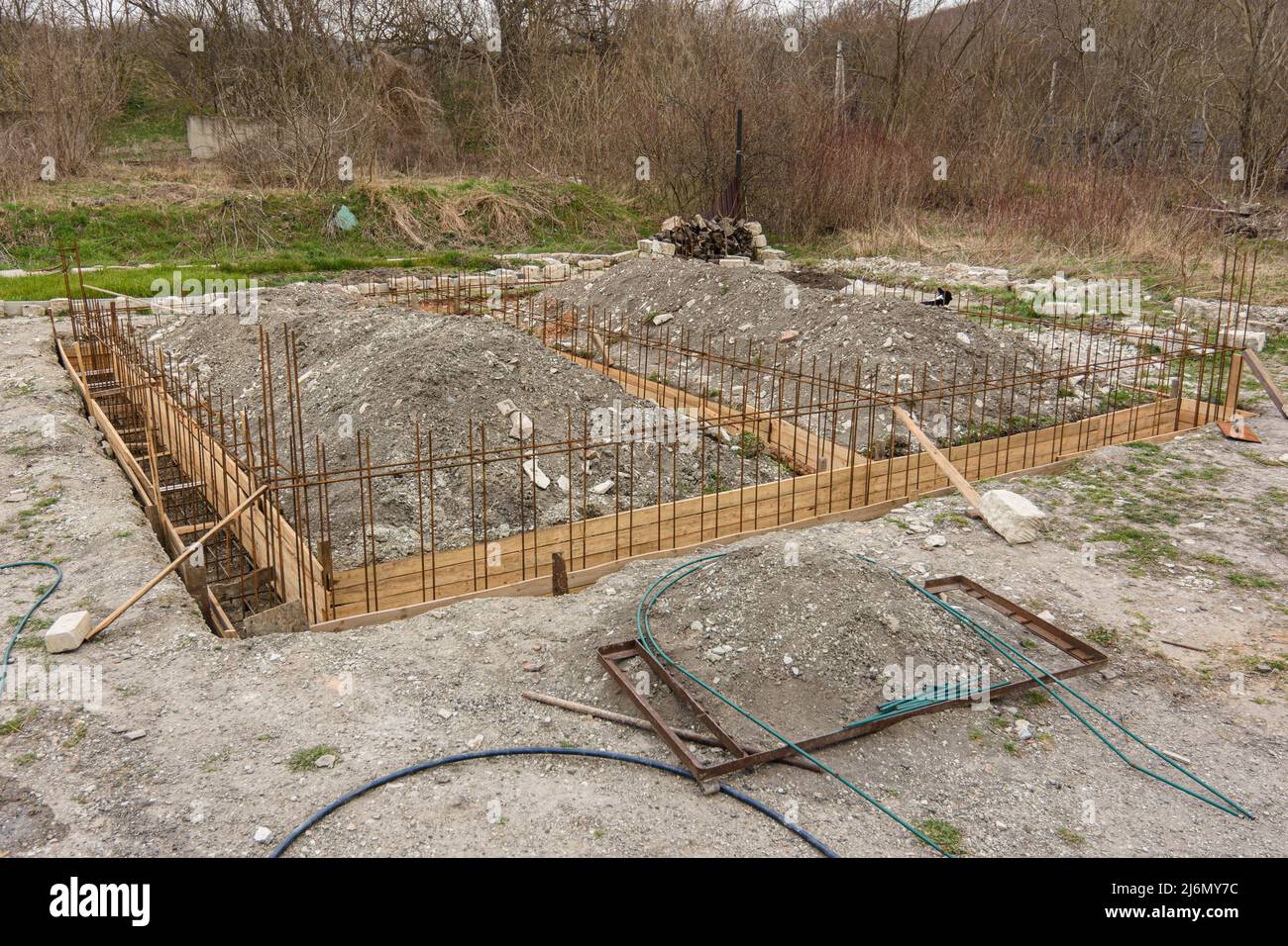 Shallow pit house hi-res stock photography and images - Alamy