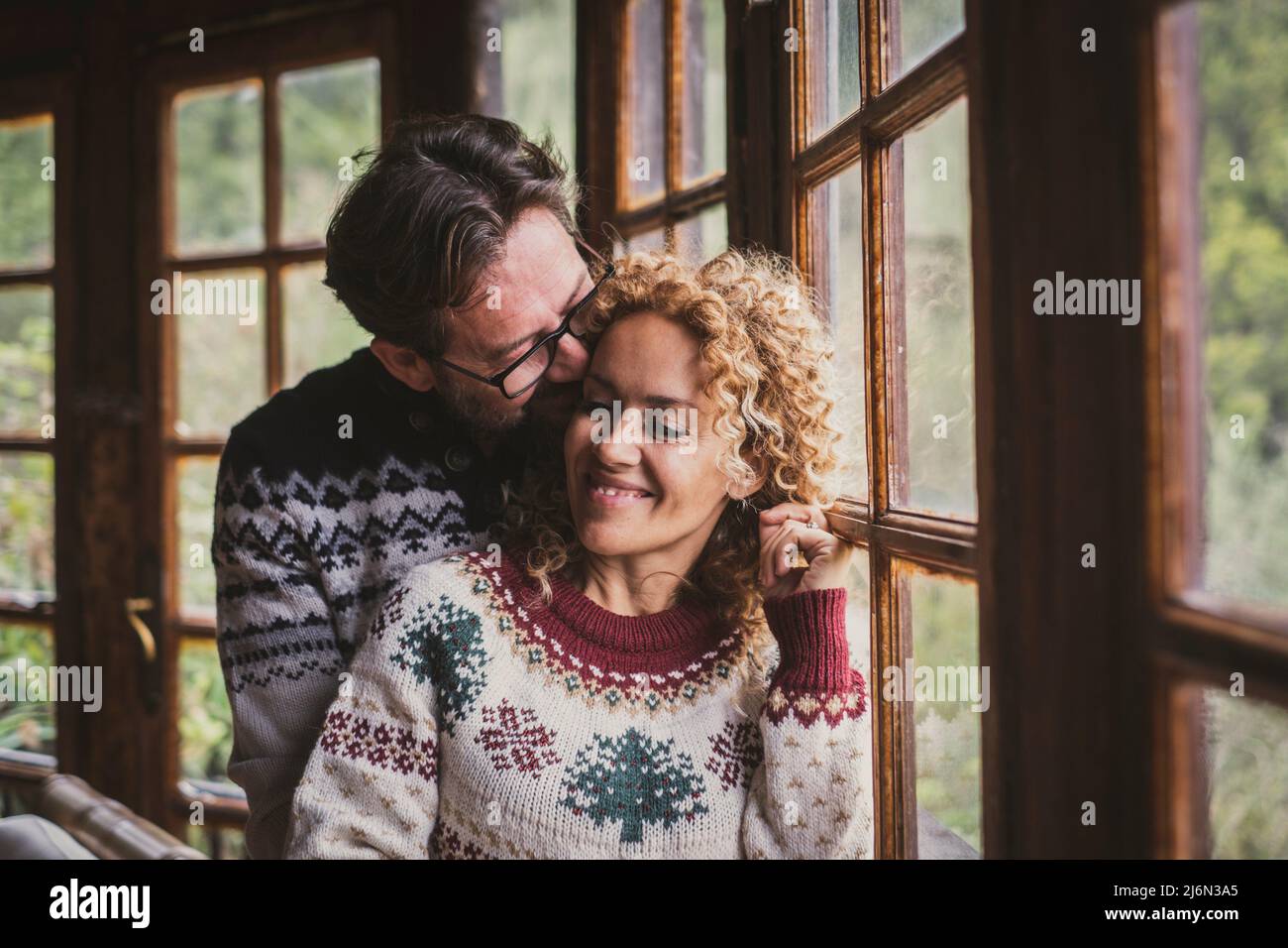 Smile and kiss hi-res stock photography and images - Alamy
