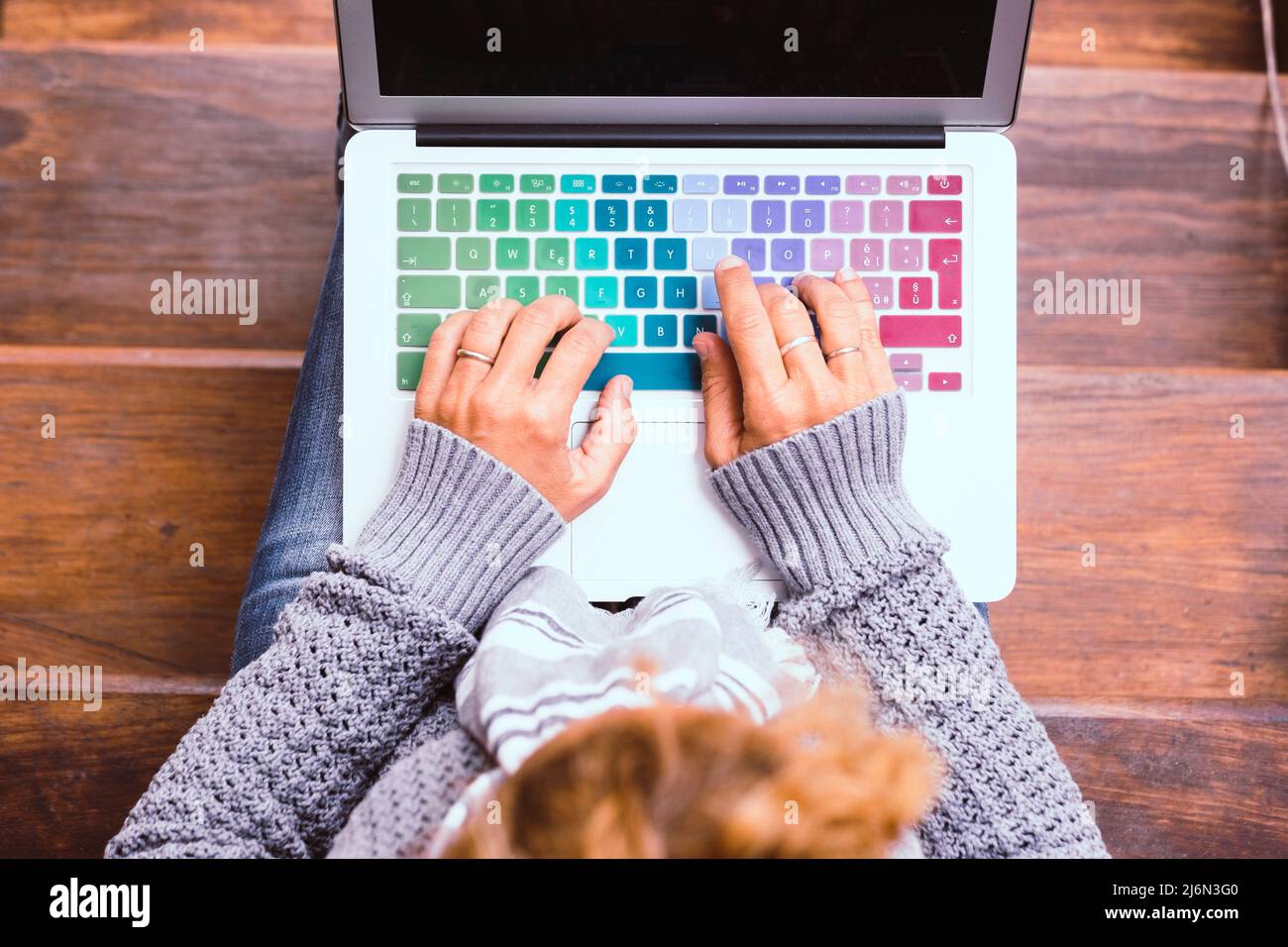 Computer keyboard vertical hi-res stock photography and images - Alamy