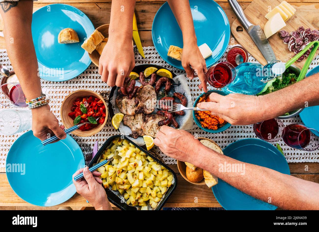Meal with friends top view hi-res stock photography and images - Alamy