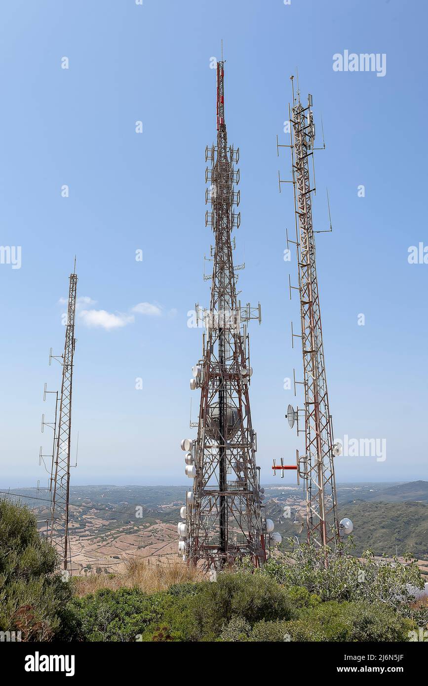Signal towers hi-res stock photography and images - Alamy