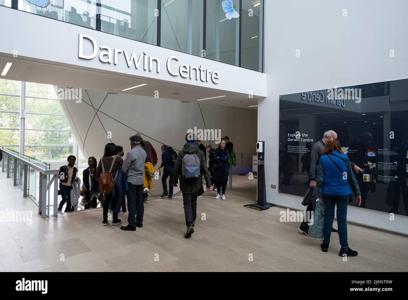 Entrance sign to the Darwin Centre at the Natural History Museum on ...